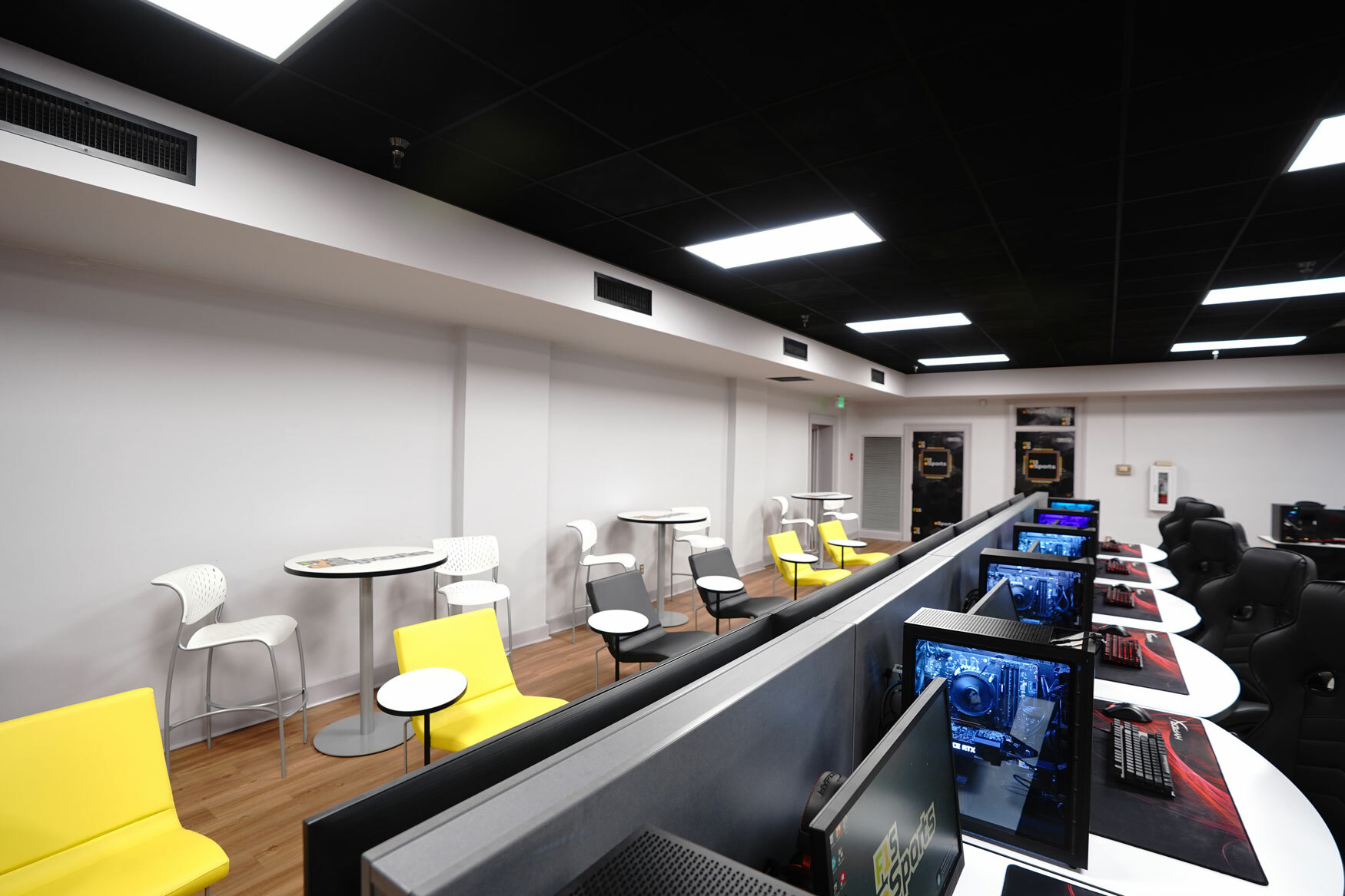 eSports, gaming, technology, furniture,… | mediatechnologies