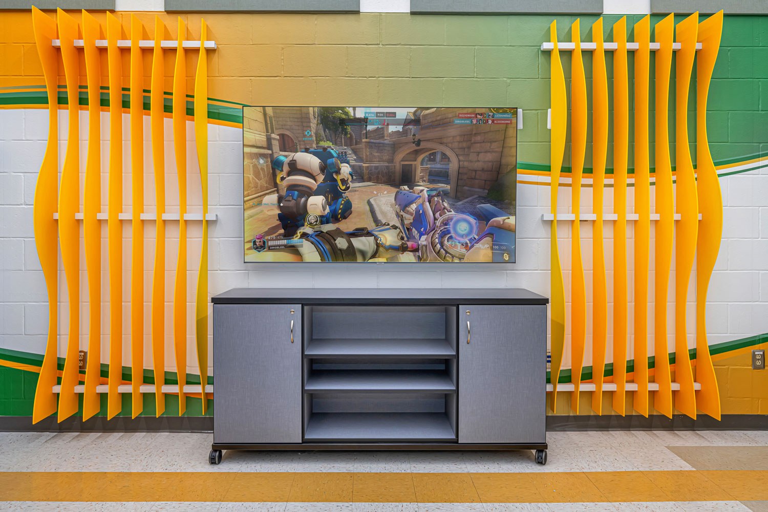 Summerville High School Esports Arena | Gallery | mediatechnologies