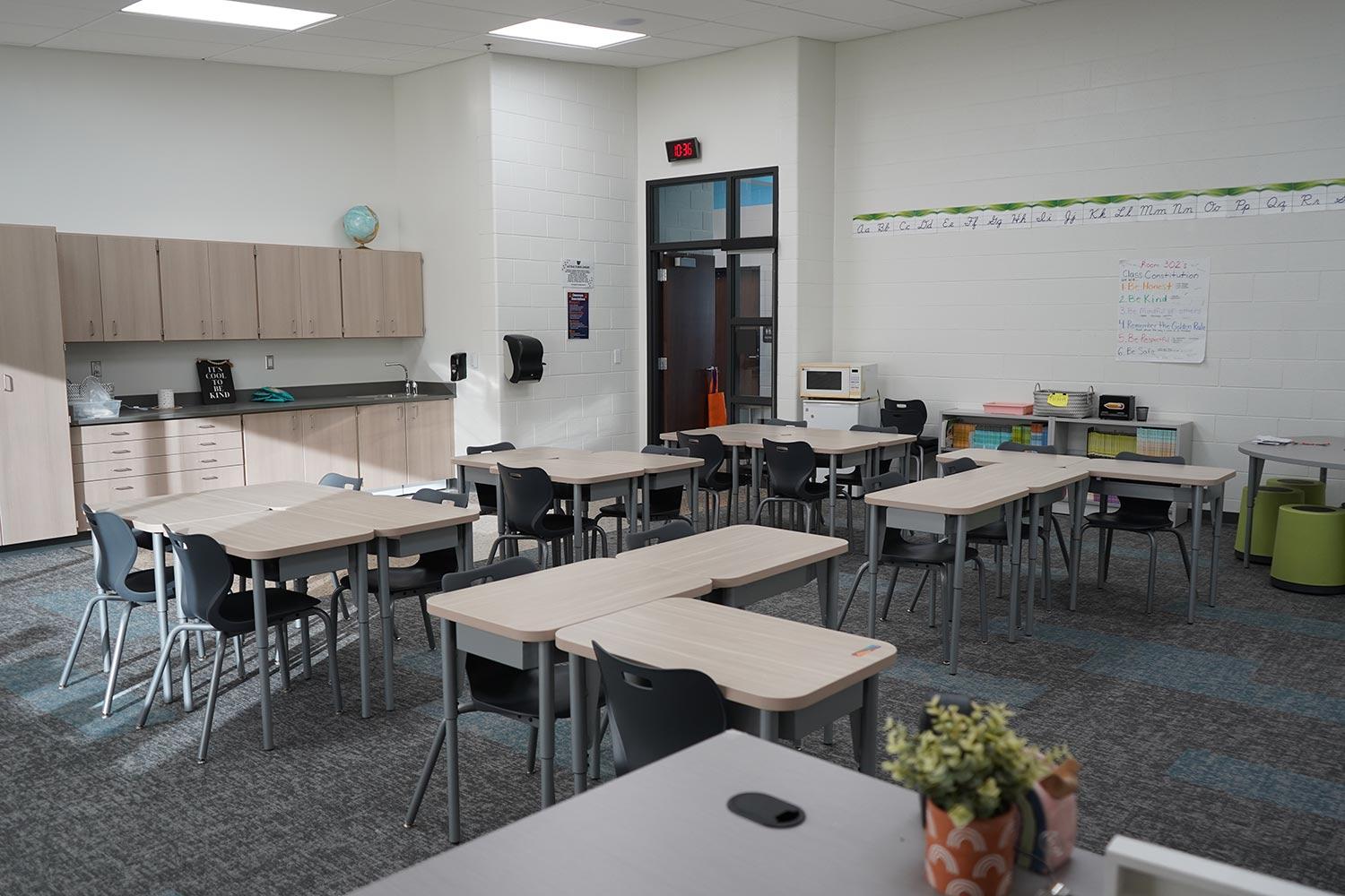 Shelby Elementary School | Gallery | mediatechnologies