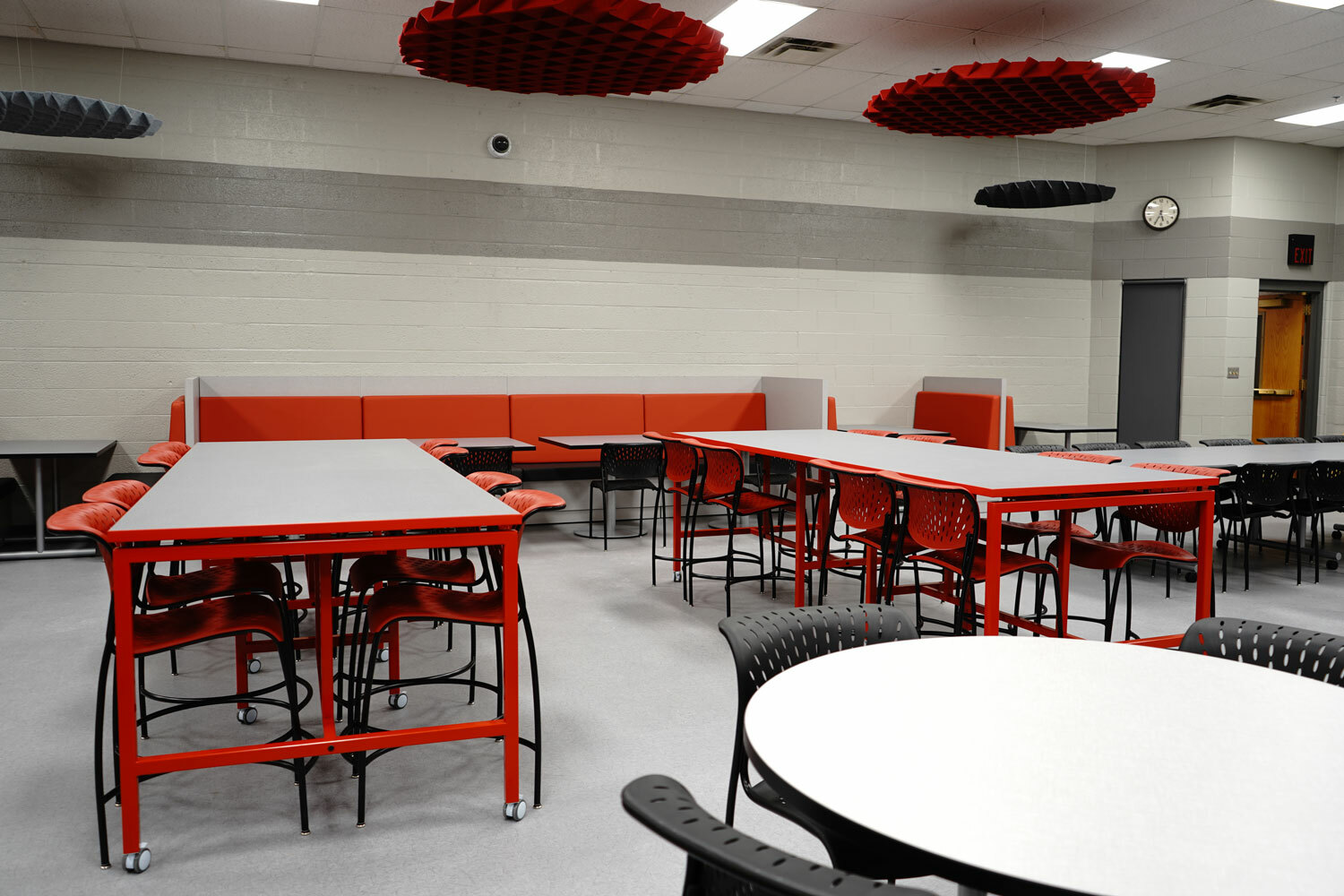 Ealy Upper Elementary Cafeteria | Gallery | mediatechnologies