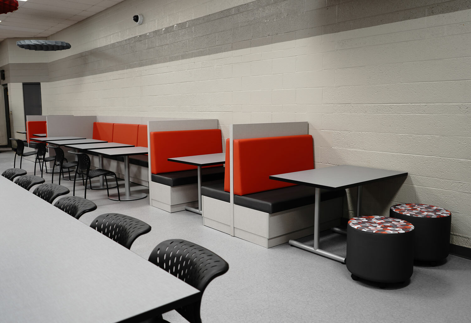 Ealy Upper Elementary Cafeteria | Gallery | mediatechnologies